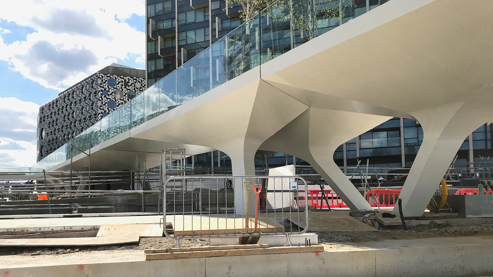 O2 walkway – Our Bow